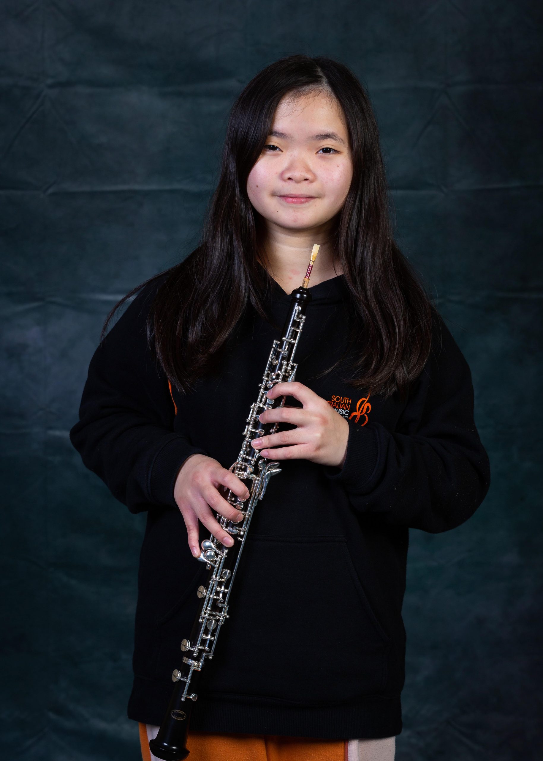 5 July 2023 - Aiyana Ishino, violin and Bridget Wong Wong, oboe and GuZheng both with Simón ...